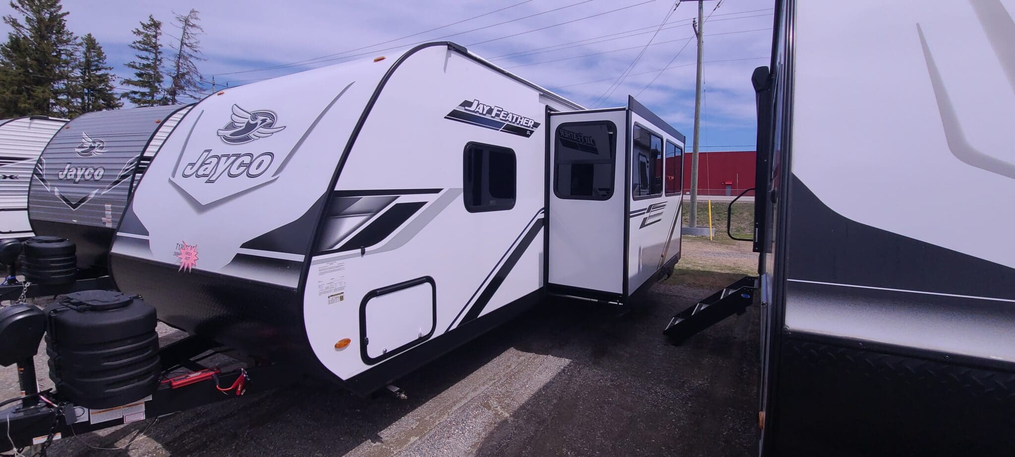 2026 JAY FEATHER SL 26BHSL BY JAYCO / Earlton RV IN Earlton, Ont